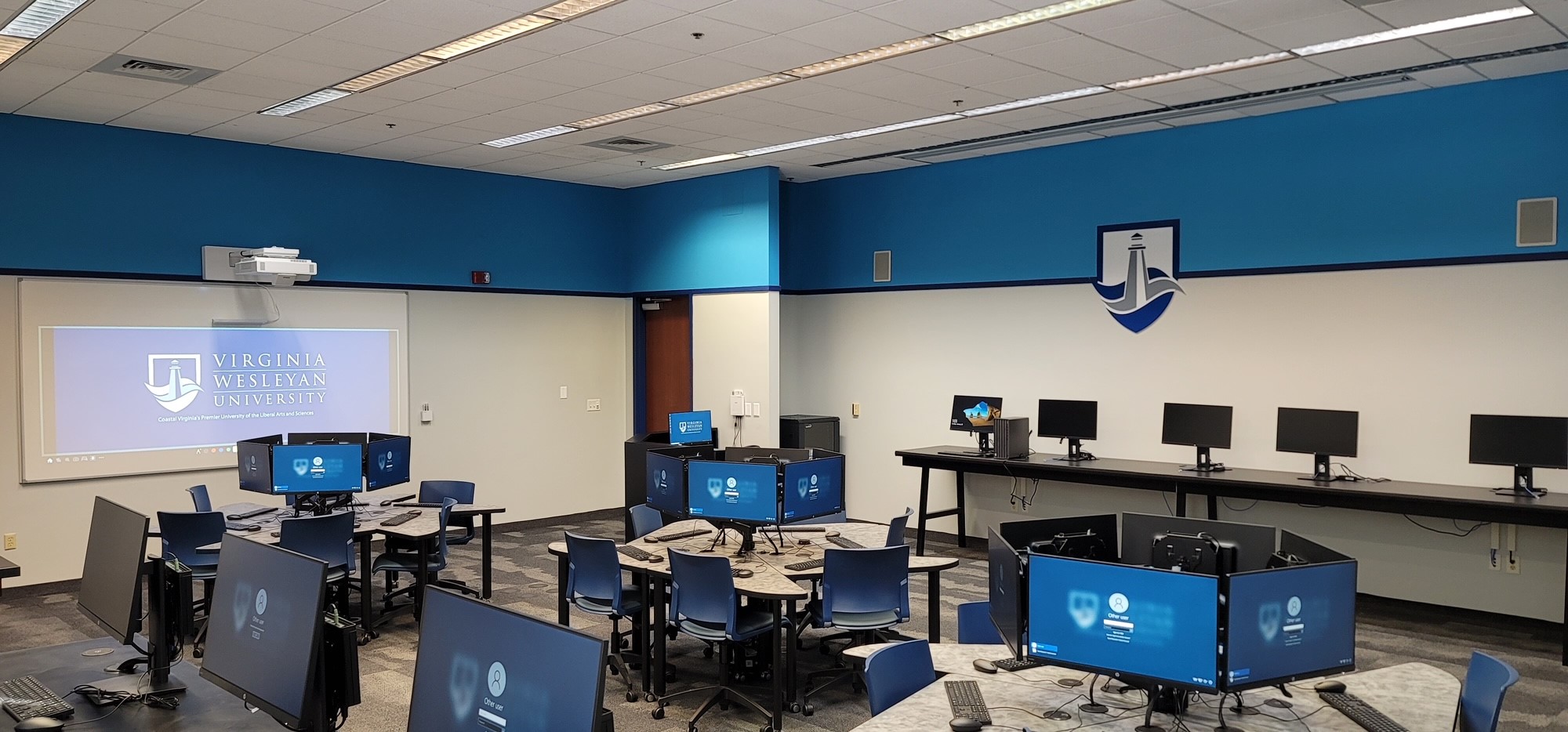 Smart Furniture Modernizes Virginia Wesleyan University Smartdesks ...
